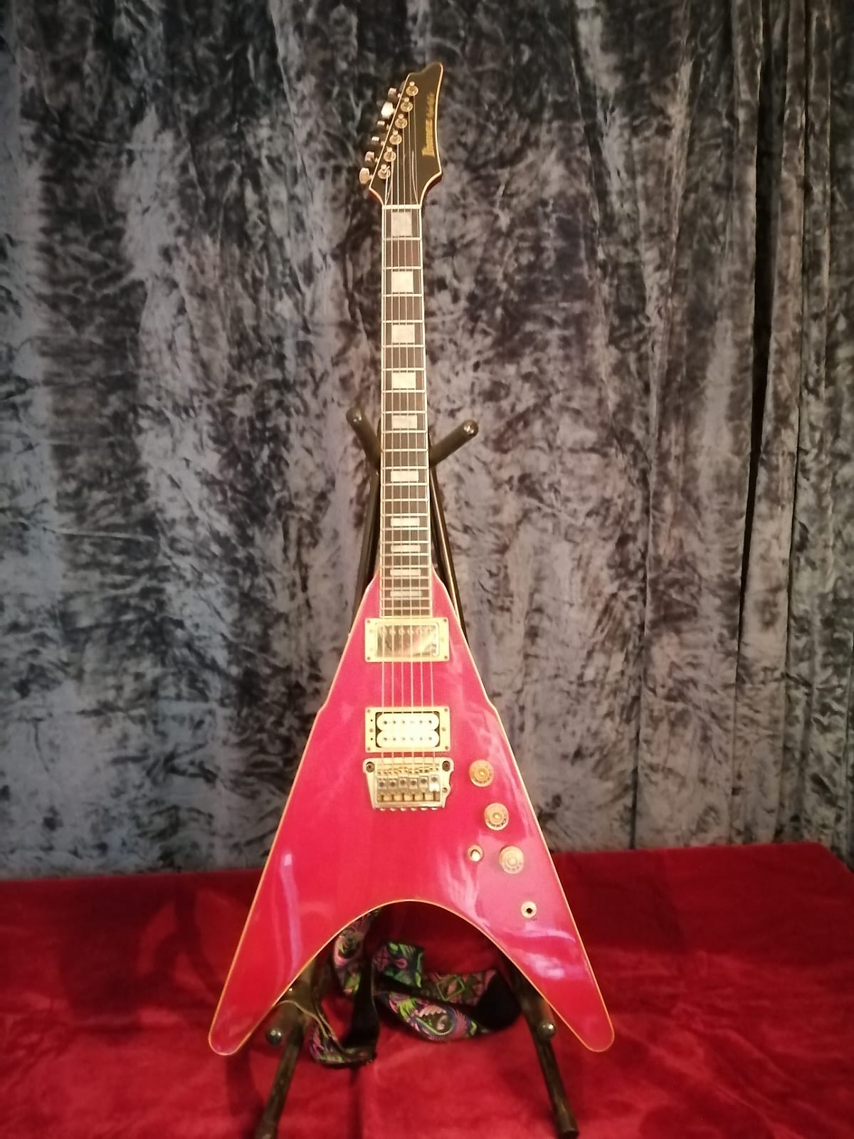 1983 Ibanez Rocket Roll II | The Guitarmoury